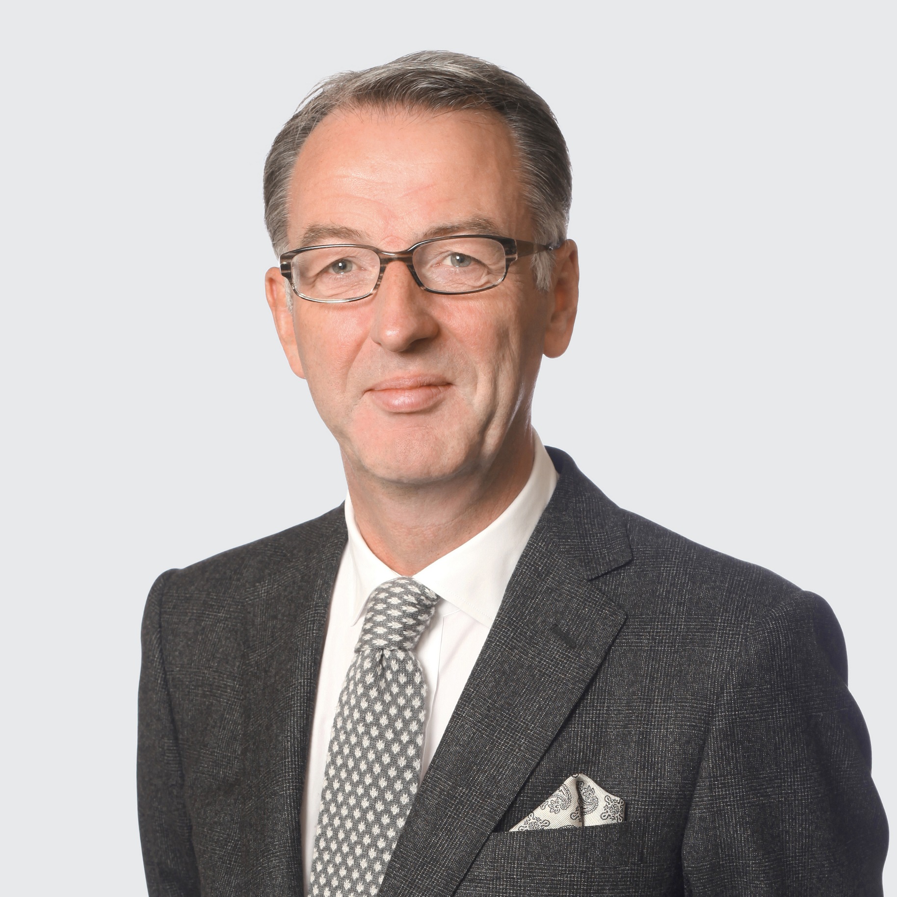 Graham Wells | Rathbones